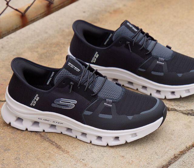 Comfortable & Casual Men's Shoes & Clothing | SKECHERS